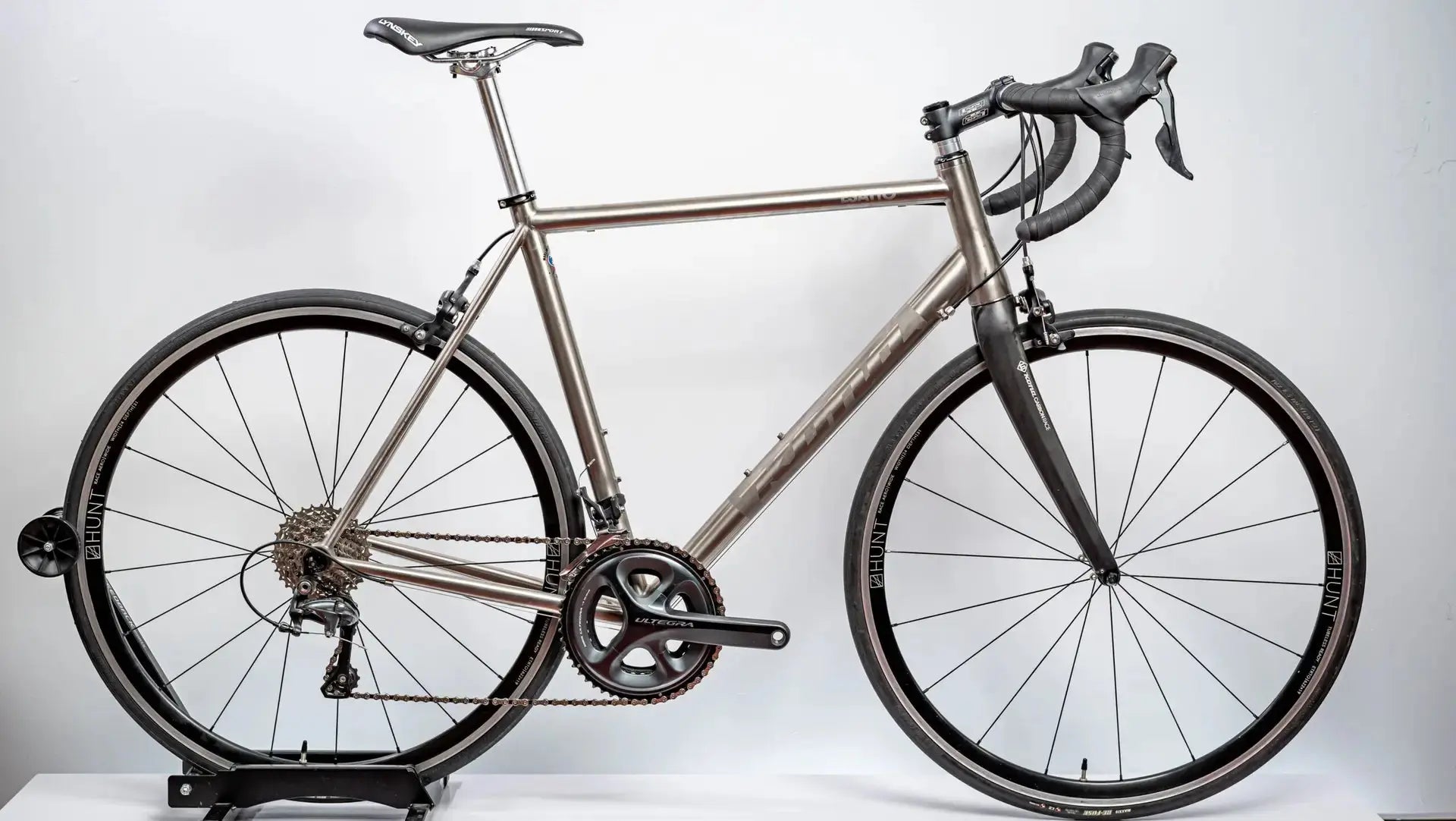 **SOLD** Kona Esatto Titanium 56cm - Dialed Cycling Lab